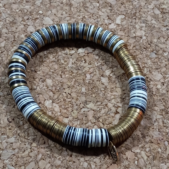 Serefina | Jewelry | Serefina Gold Tone Stretch Stackable Bracelet ...